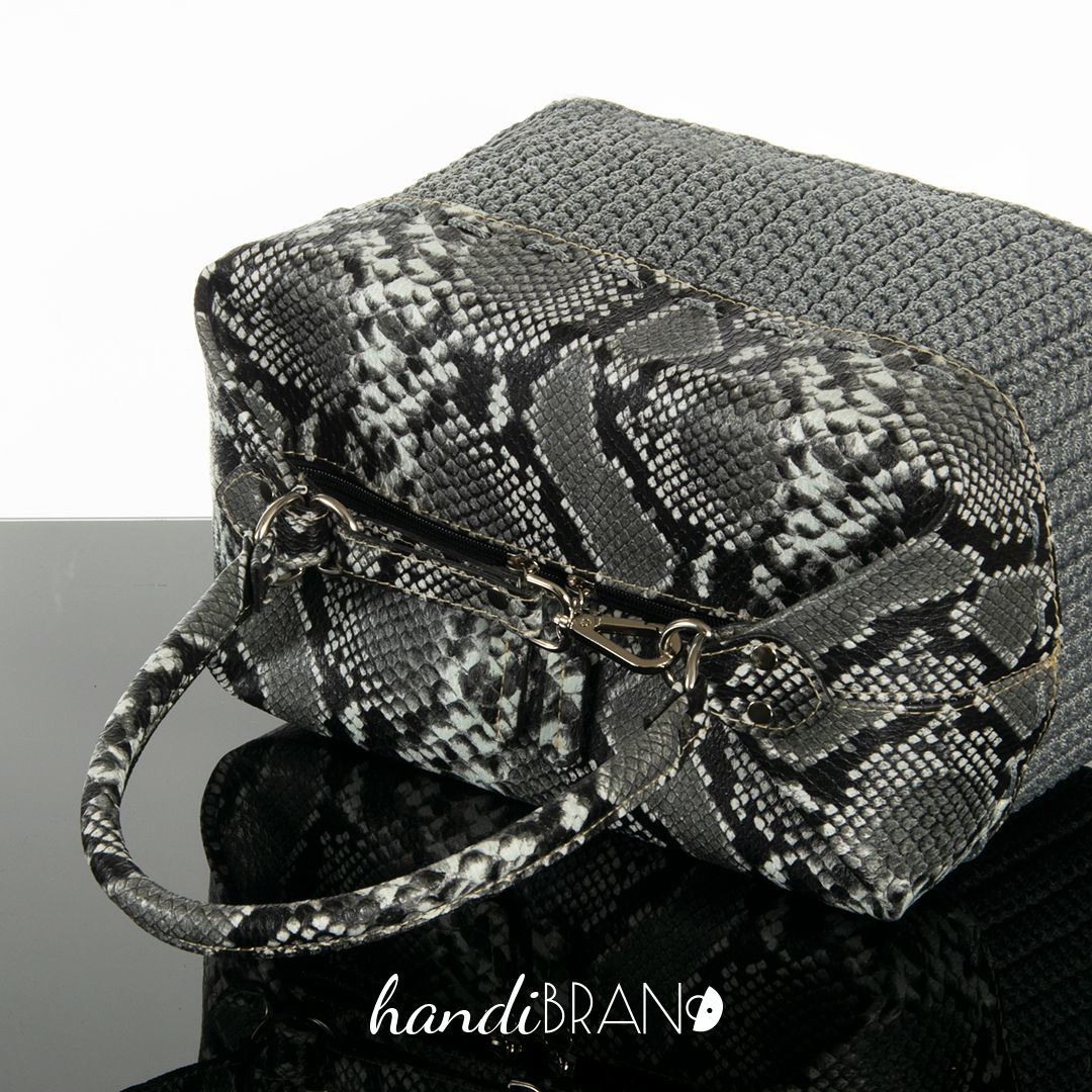 Handibrand-Kit Boxy Bag with Zipper and Two Handles, Black Gray Snake ...